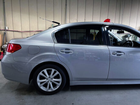 覆面パトカーレプリカ!パトライトサイレンアンプ!フラッシュ!BM9型レガシィB4・2.5GT・Sパッケージの国内中古車を掲載