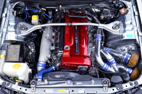 Vカム仕様RB26DETT＆HKS製GT-SSツインターボ!F-CON V-PRO!BNR34型スカイラインGT-R Vスペック2の国内中古車を掲載