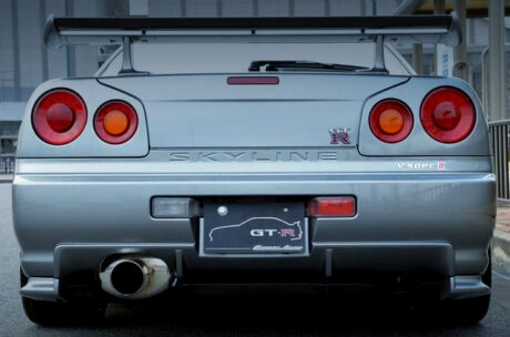 Vカム仕様RB26DETT＆HKS製GT-SSツインターボ!F-CON V-PRO!BNR34型スカイラインGT-R Vスペック2の国内中古車を掲載
