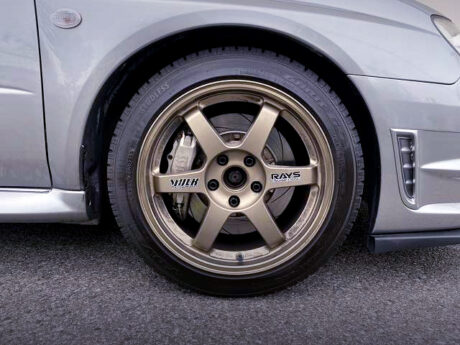 EJ207改HKS製2.2Lキット!JPturbo製ターボチャージャー!EcuTek書換!GDB鷹目インプレッサWRX STI Aラインの国内中古車を掲載