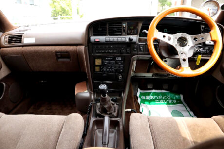 5速マニュアルミッション公認!SSRメッシュ!デュアルマフラー!1JZ-GEエンジン!JZX81マーク2グランデGの国内中古車を掲載