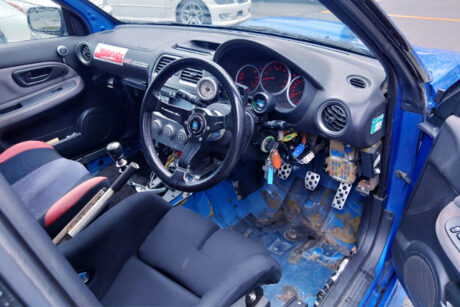 FR!後輪駆動化!2シーター!前置きインタークーラー!GGA鷹目インプレッサスポーツワゴンWRXの国内中古車を掲載