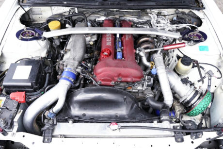 KAZAMA AUTOワイドボディ!SR20DET改HKS製GT3-RSタービン!金プロ3.4!6速MT!S15シルビアの国内中古車を掲載