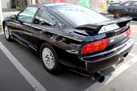 SR20DET改グレッディTD06-20RXタービン!5穴化!5速MT!RPS13型180SXタイプXの国内中古車を掲載