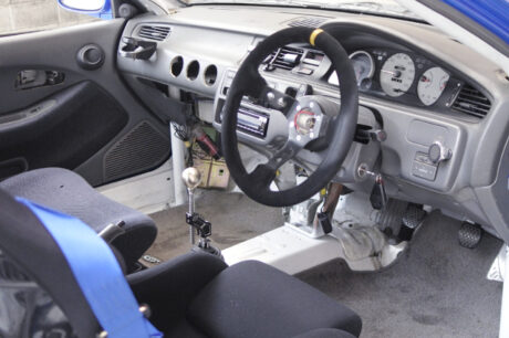 ダッシュ貫通ロールバー!センター出しシングル管!SSRタイプX履き!EG6型シビックSiR2の国内中古車を掲載