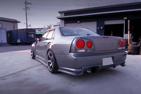 公認!ユーラス超スーパー幅広ワイドエアロシステム!RB25ターボ＆RB25用5MT!ER34スカイライン4ドアセダンの国内中古車を掲載