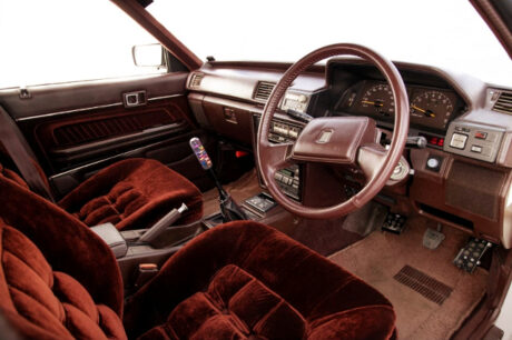 GZ20ソアラ流用1G-GTEU型2.0L空冷式ICツインターボ移植!5速MT!GX71型マークIIの国内中古車を掲載