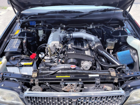 RB25DET型2.5Lターボエンジン＆5速マニュアル載せ替え!7代目GC34日産ローレルの国内中古車を掲載