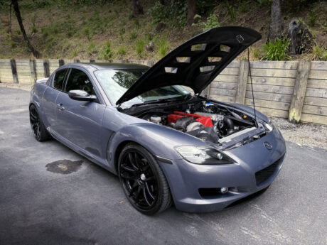 670馬力以上!ホンダK24A型2.4L i-VTEC改ターボ縦置きスワップ!350Z用6速MT!マツダRX-8のニュージーランド中古車を掲載