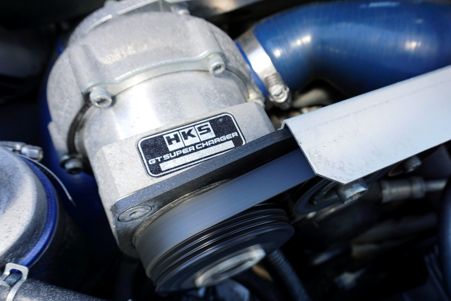 EJ207改ツインチャージャー!HKS製GT2ターボ＆HKS製GTスーチャー!6MT!GVB型インプレッサWRX STIの国内中古車を掲載